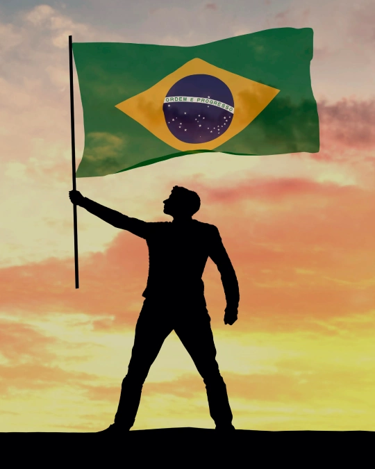 Livre-se do Brasil Fiscal – Leonardo Lacerda